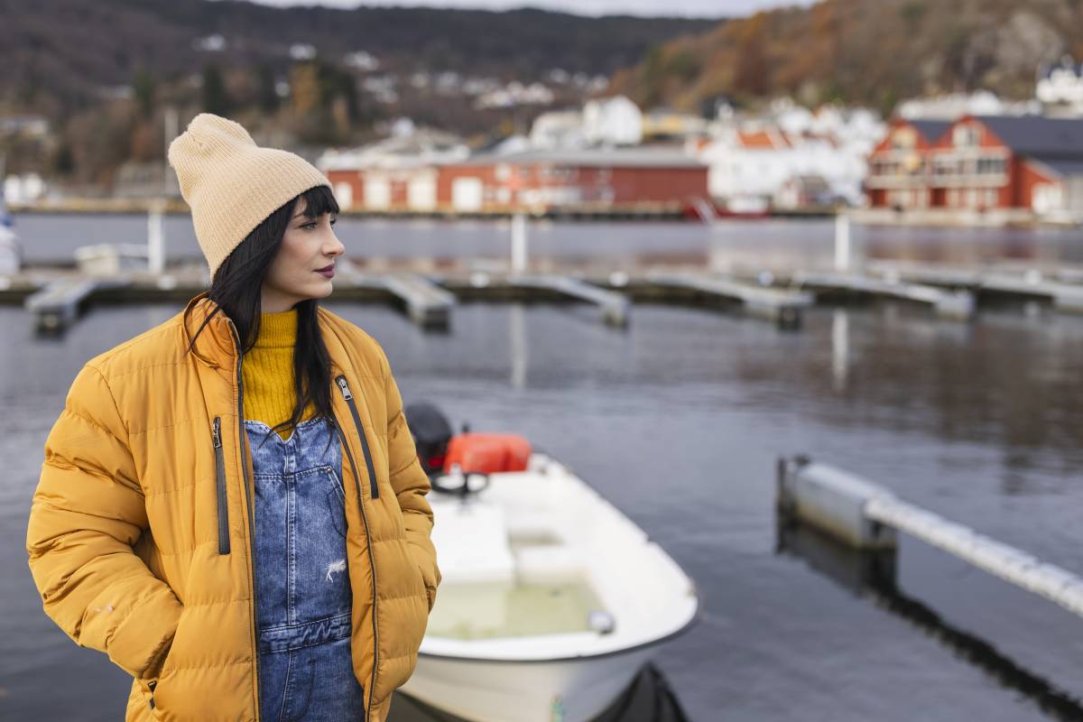 Skandynawski styl ubioru – minimalizm i funkcjonalność | lekkowear.pl